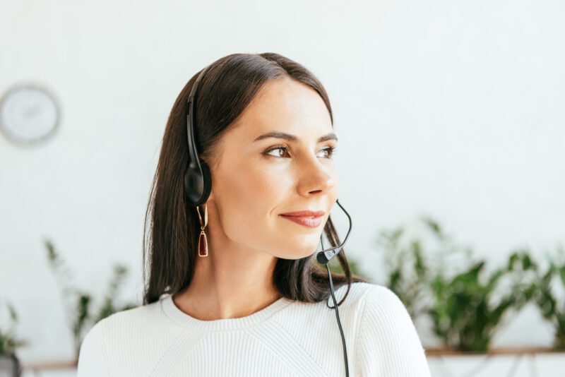 Virtual Assistant for Massage Therapist: 6 Tasks To Outsource