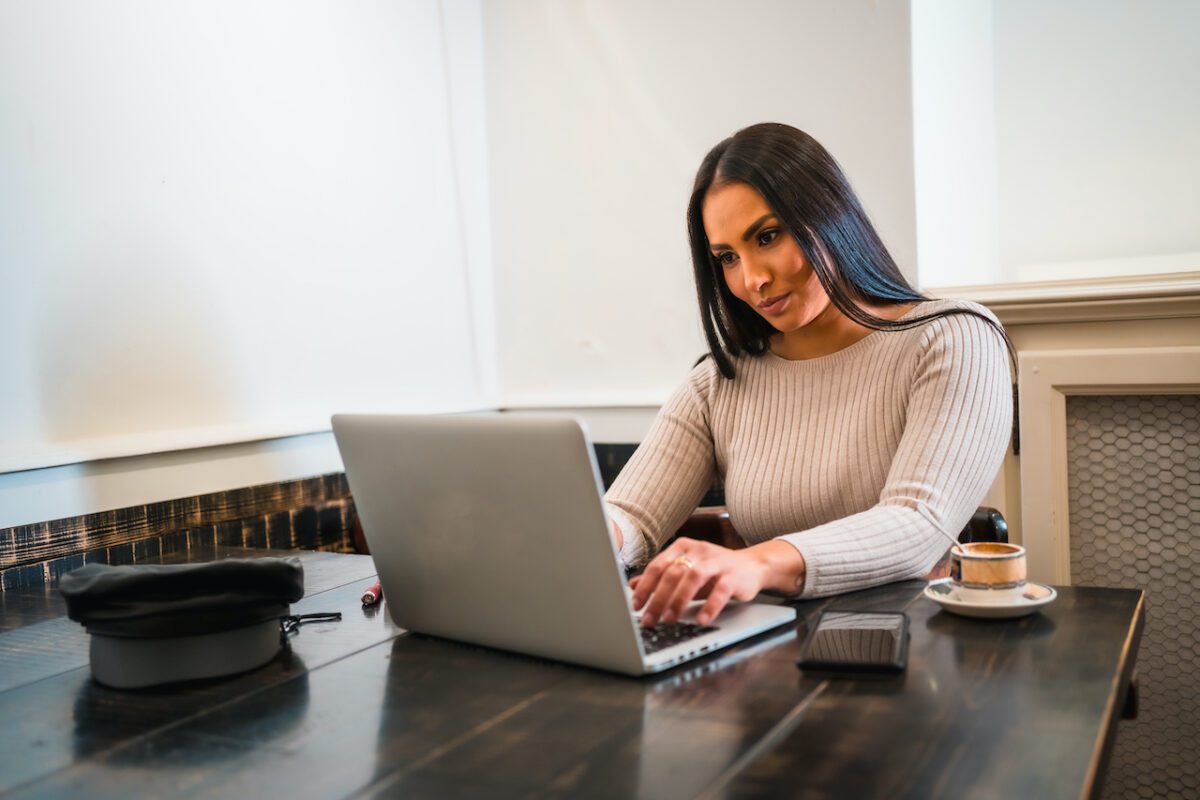 Credit Repair Virtual Assistant: The Best 2025 Hiring Guide
